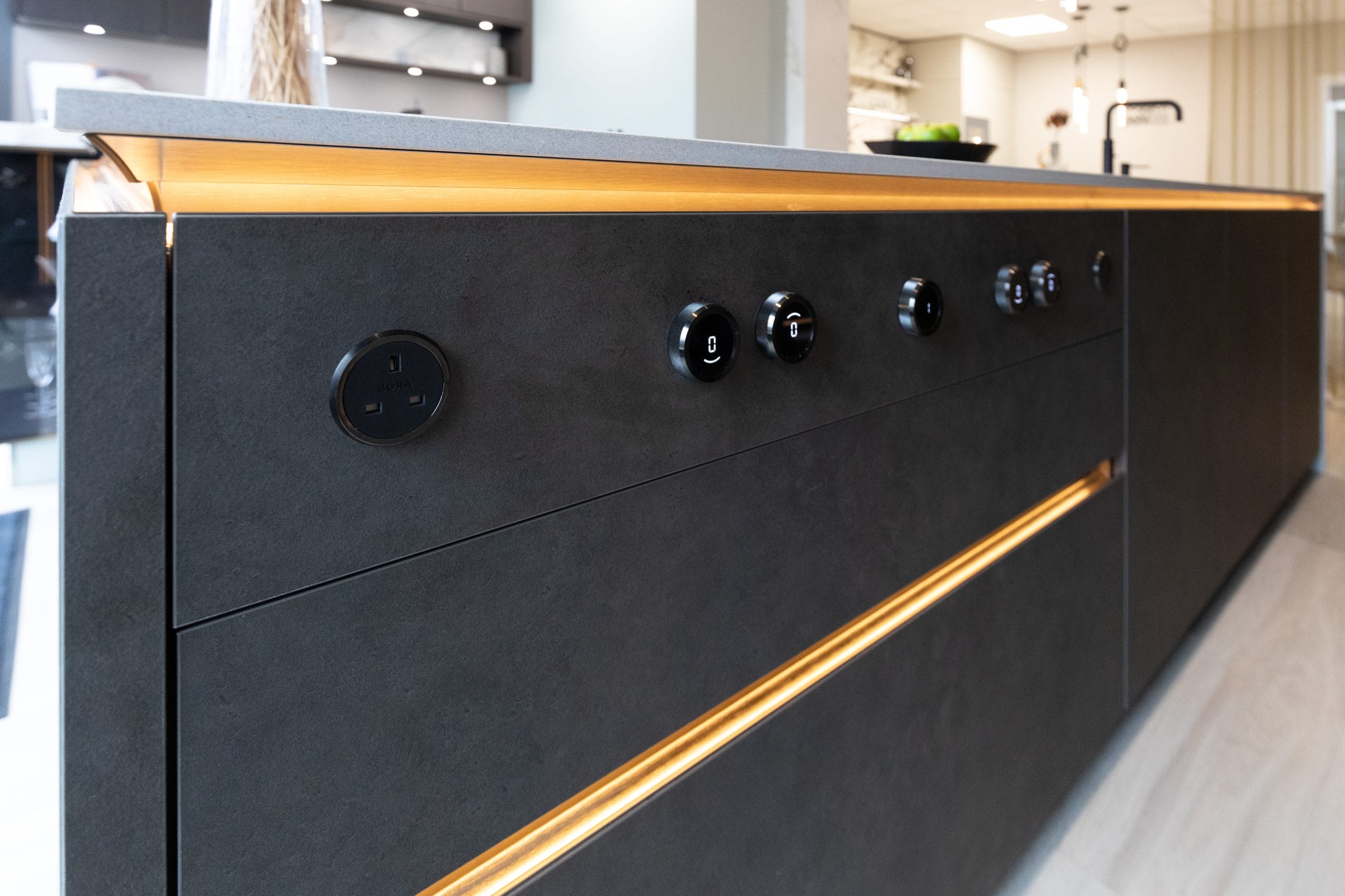 Kitchen Showroom Leeds | Kreativ Kitchens